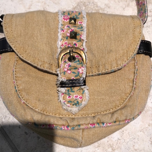 American Rag | Accessories | Euc Girls Tan Purse Tween Adjustable Strap ...